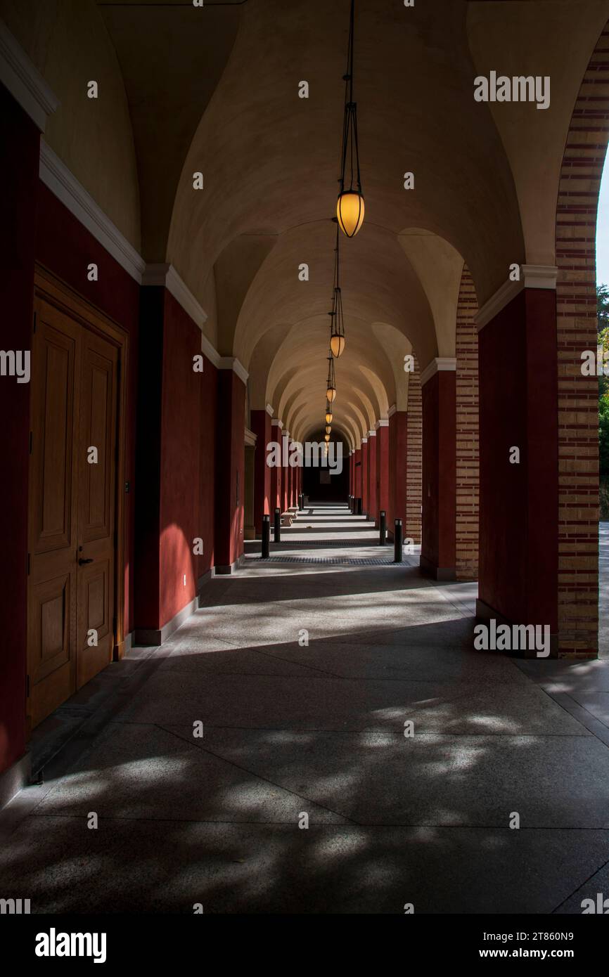The Getty Villa in Southern California has Greek and Roman art on ...