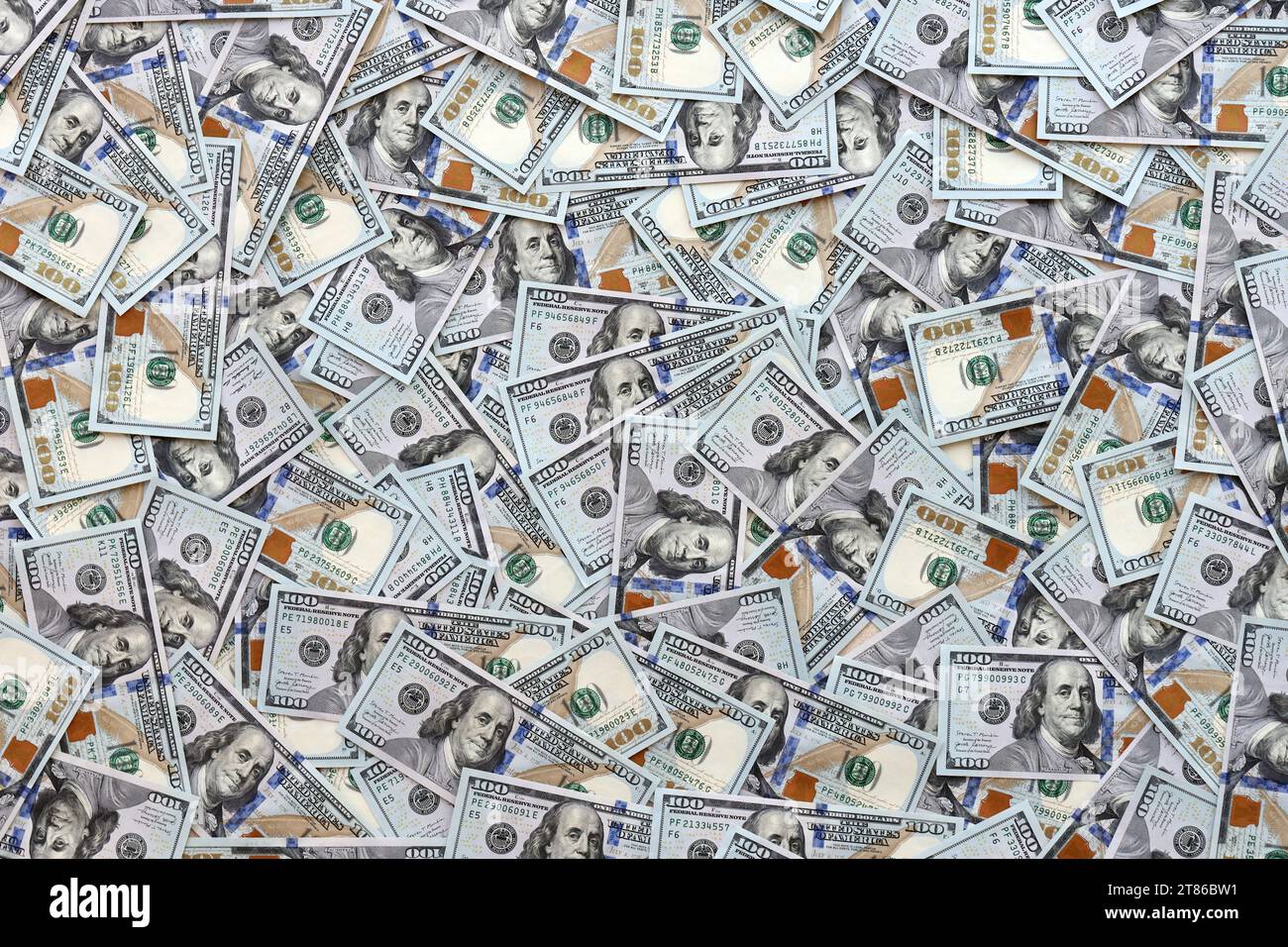 Huge piles of money hi-res stock photography and images - Alamy