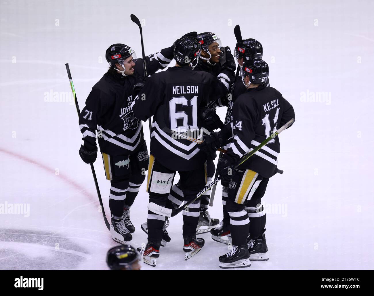 Adam johnson nottingham panthers hi-res stock photography and images ...