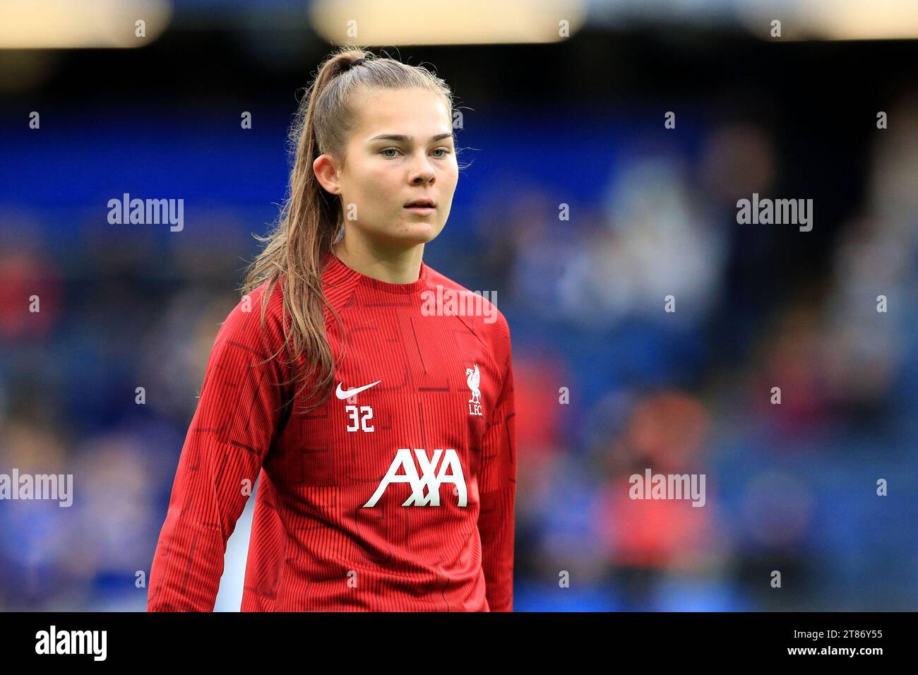Kingston, UK. 18th Nov, 2023. Lucy Parry of Liverpool Women warming up ...
