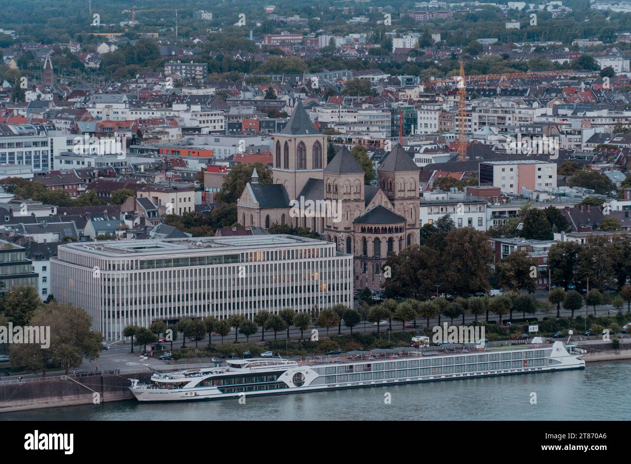 Old town triangle district hi-res stock photography and images - Alamy