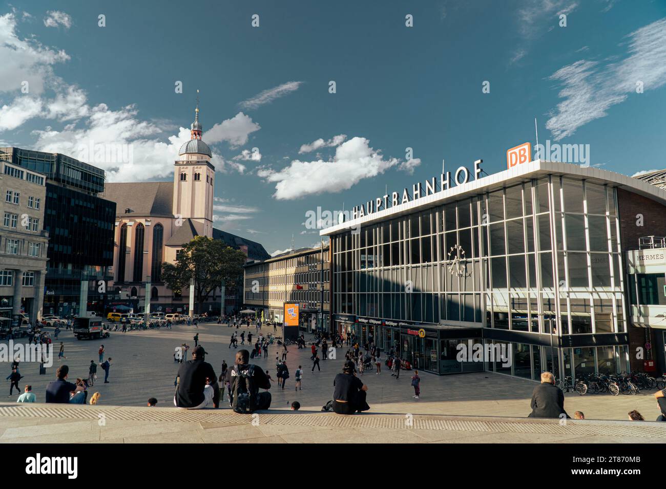 Cologne Central Station daylight view Stock Photo - Alamy