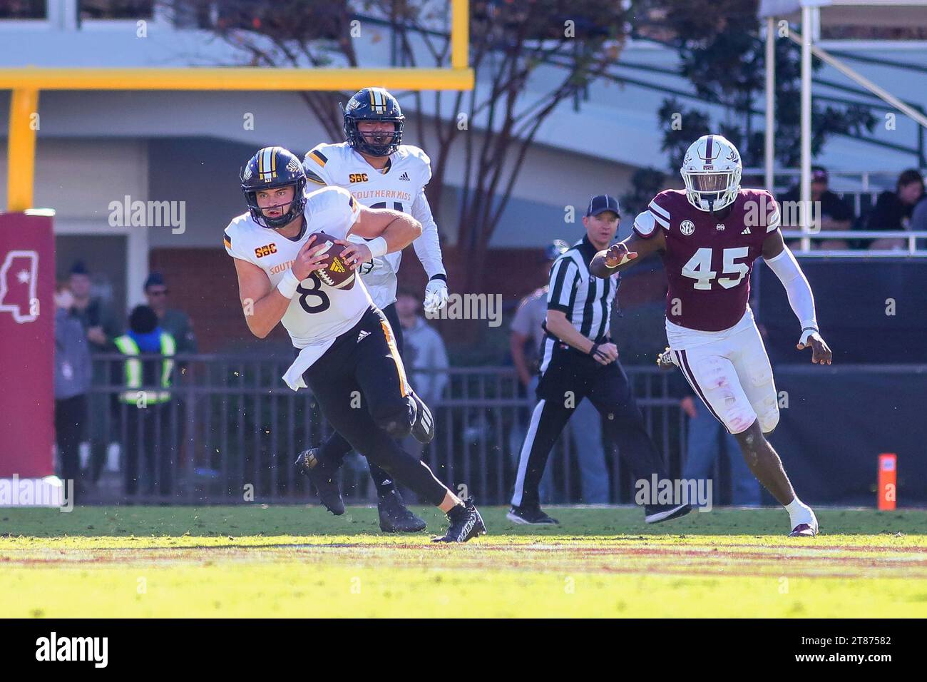 STARKVILLE, MS - NOVEMBER 18: Southern Mississippi Golden Eagles ...
