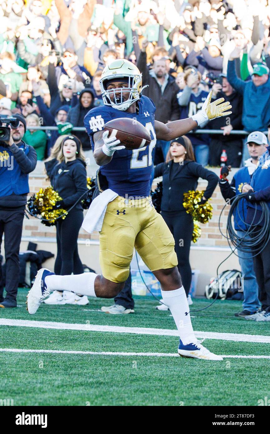 November 18, 2023: Notre Dame running back Devyn Ford (22) scores ...