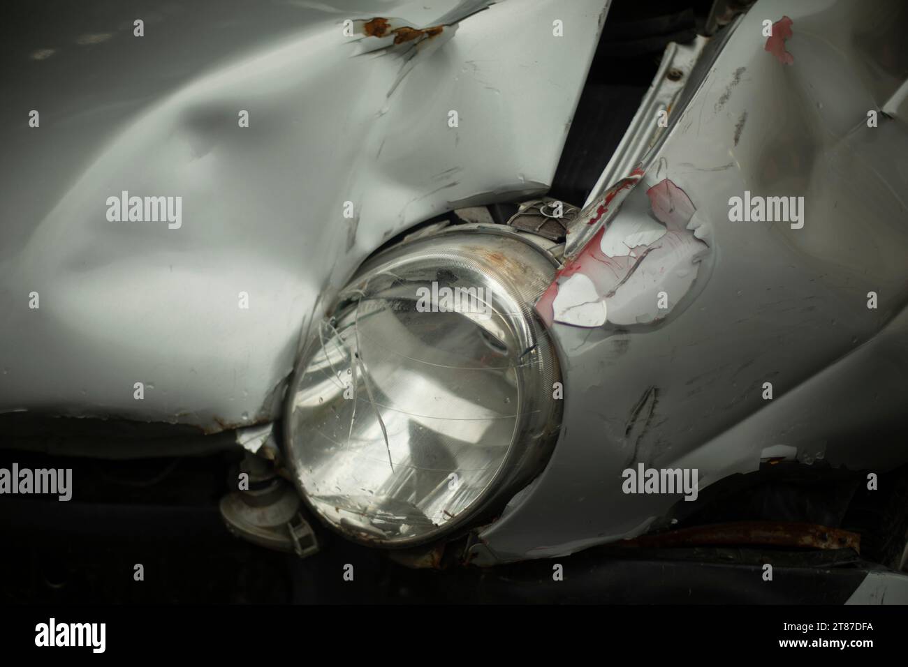 Splinter test hi-res stock photography and images - Alamy