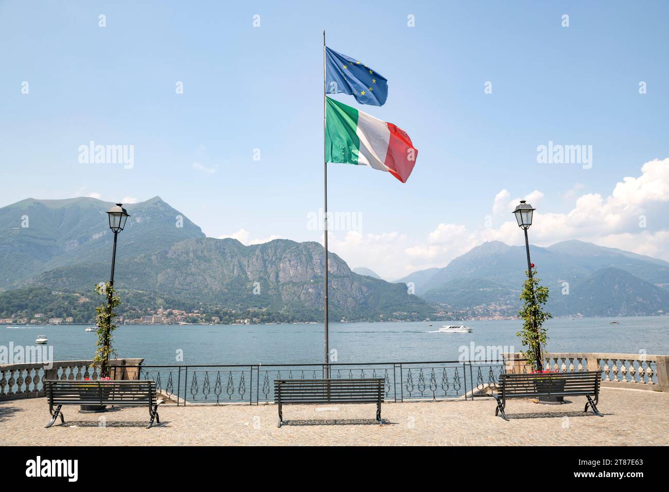 Bellagios waterfront allure hi-res stock photography and images - Alamy