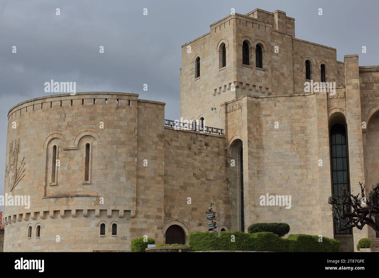 047 Exterior of the Skanderbeg Museum building in the castle grounds ...