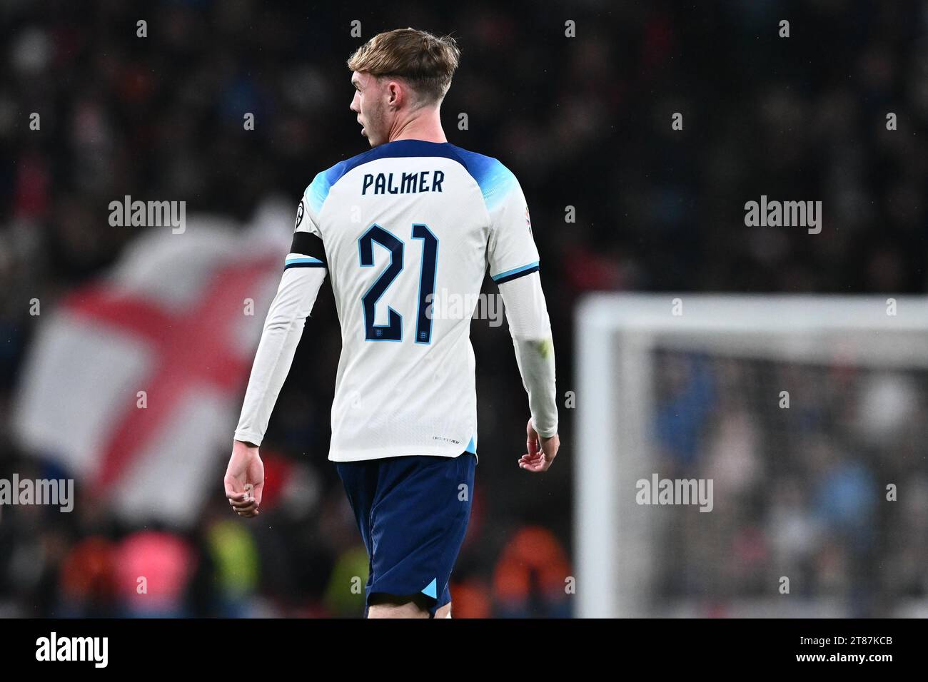 LONDON, ENGLAND - November 17: Cole Palmer of England of England during ...