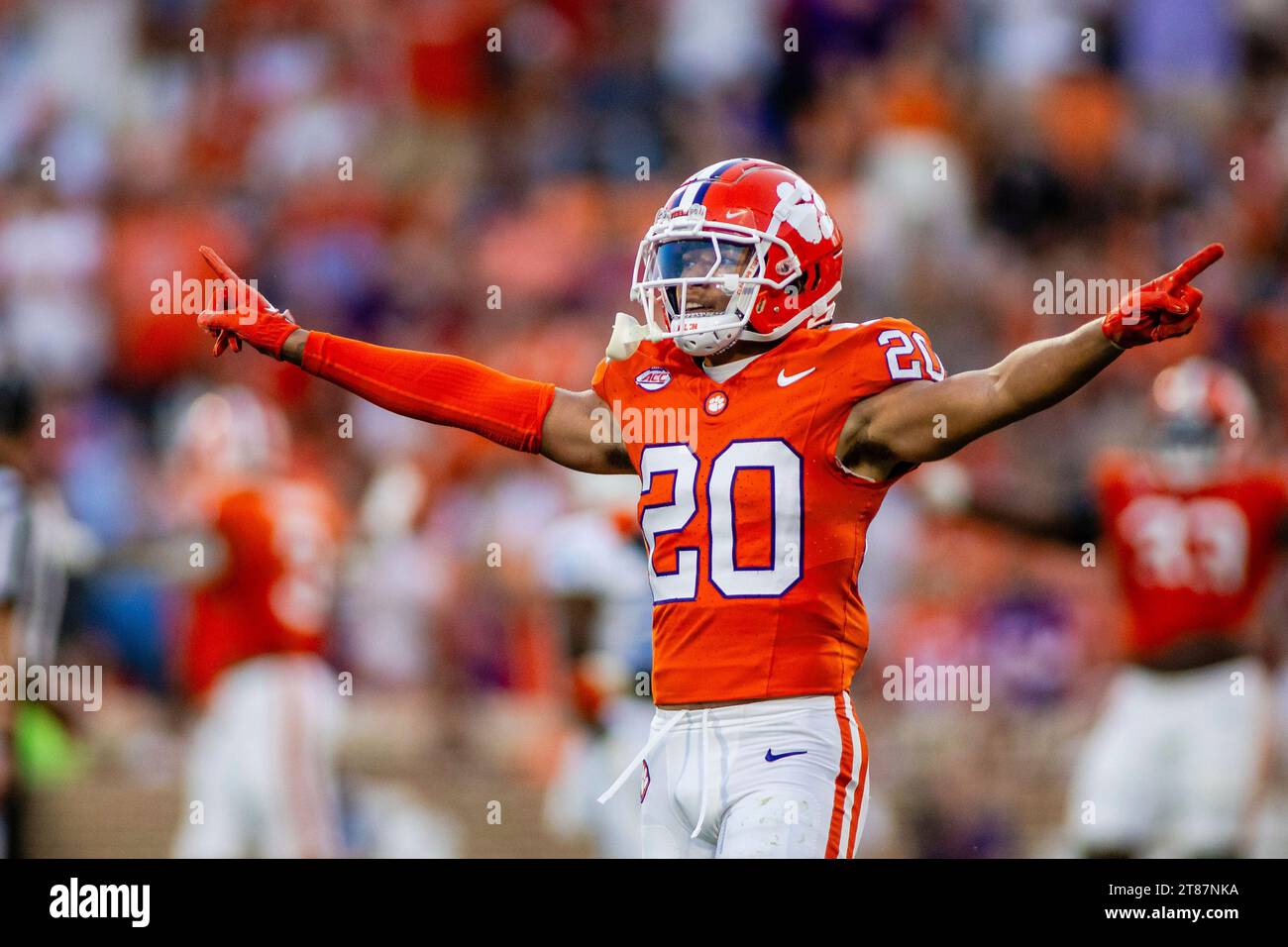 November 18, 2023: Clemson Tigers cornerback Avieon Terrell (20 ...