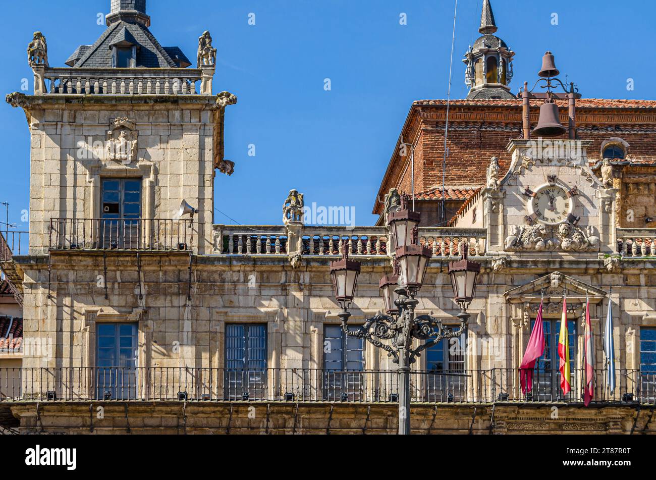 View of buildings in the Plaza Mayor of Leon, Castile and Leon, Spain ...