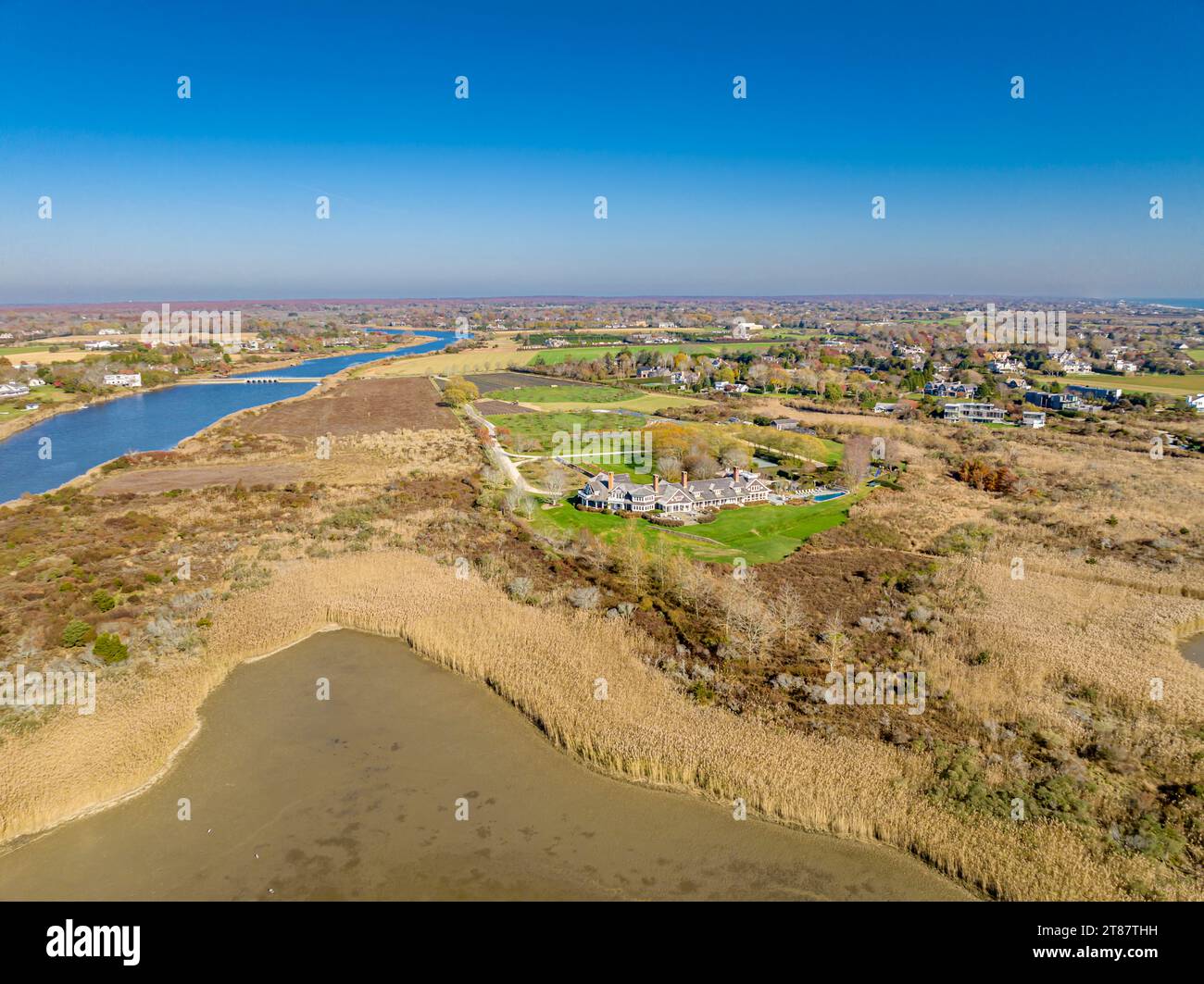 sprawling water front estate in sagaponack, ny Stock Photo - Alamy