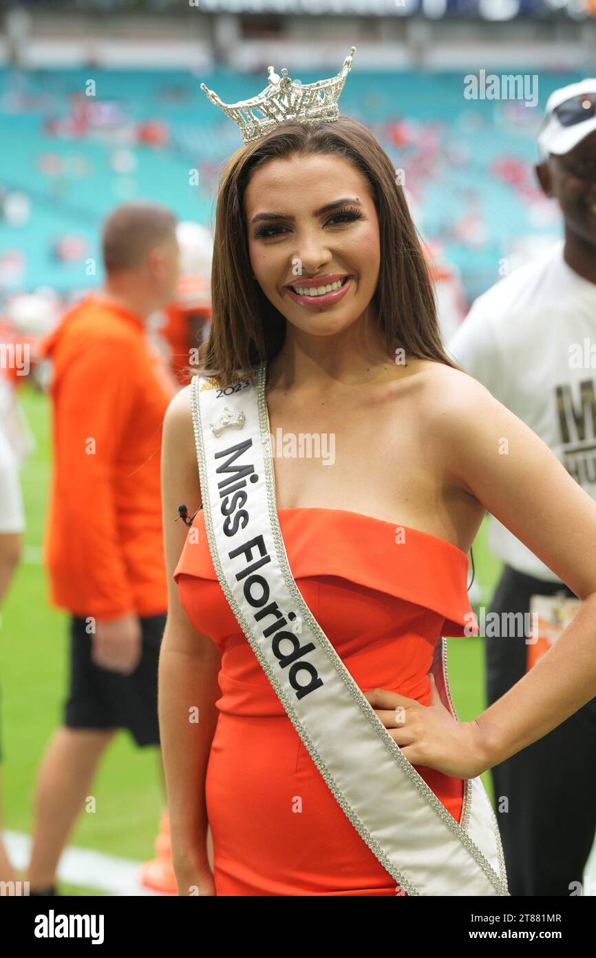 Miss Florida of Miss America 2023 Pageant poses with tiara before a ...