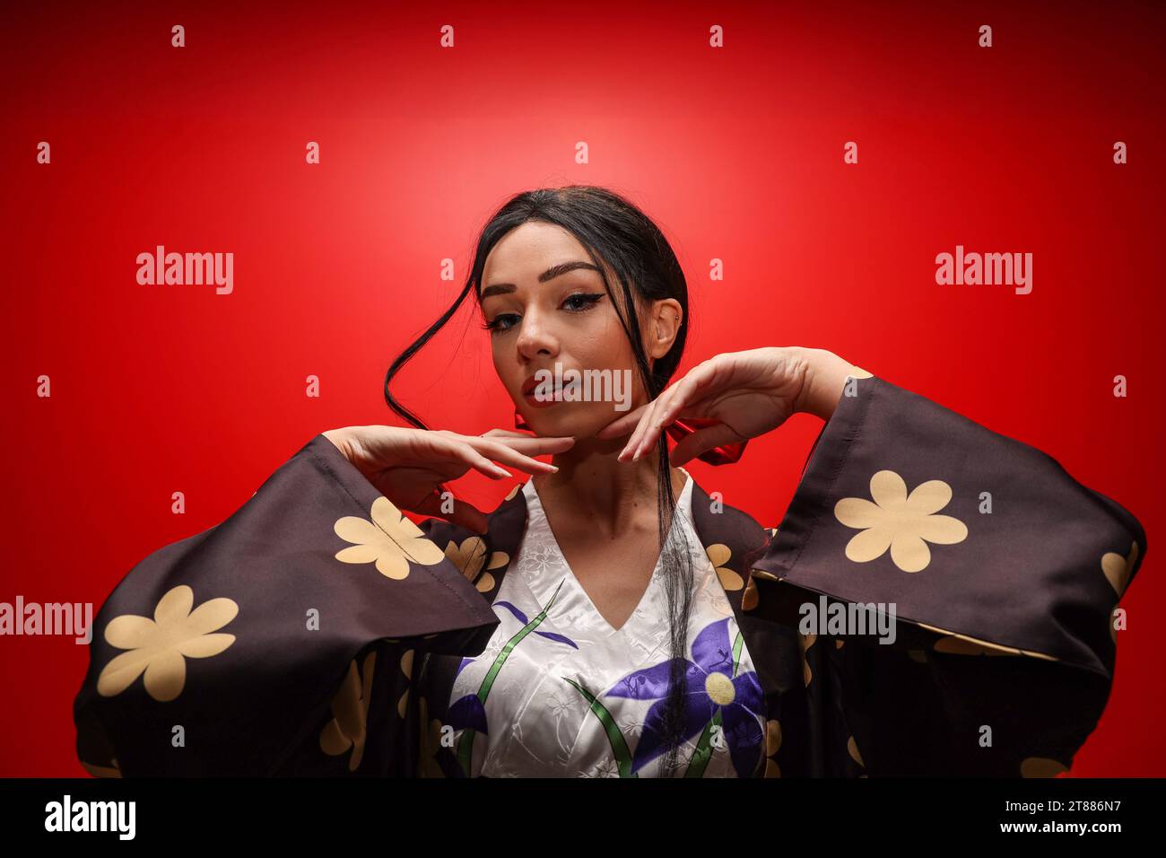 Cosplayer Mimi from Canada is dressed as Robin from One Piece for the ...