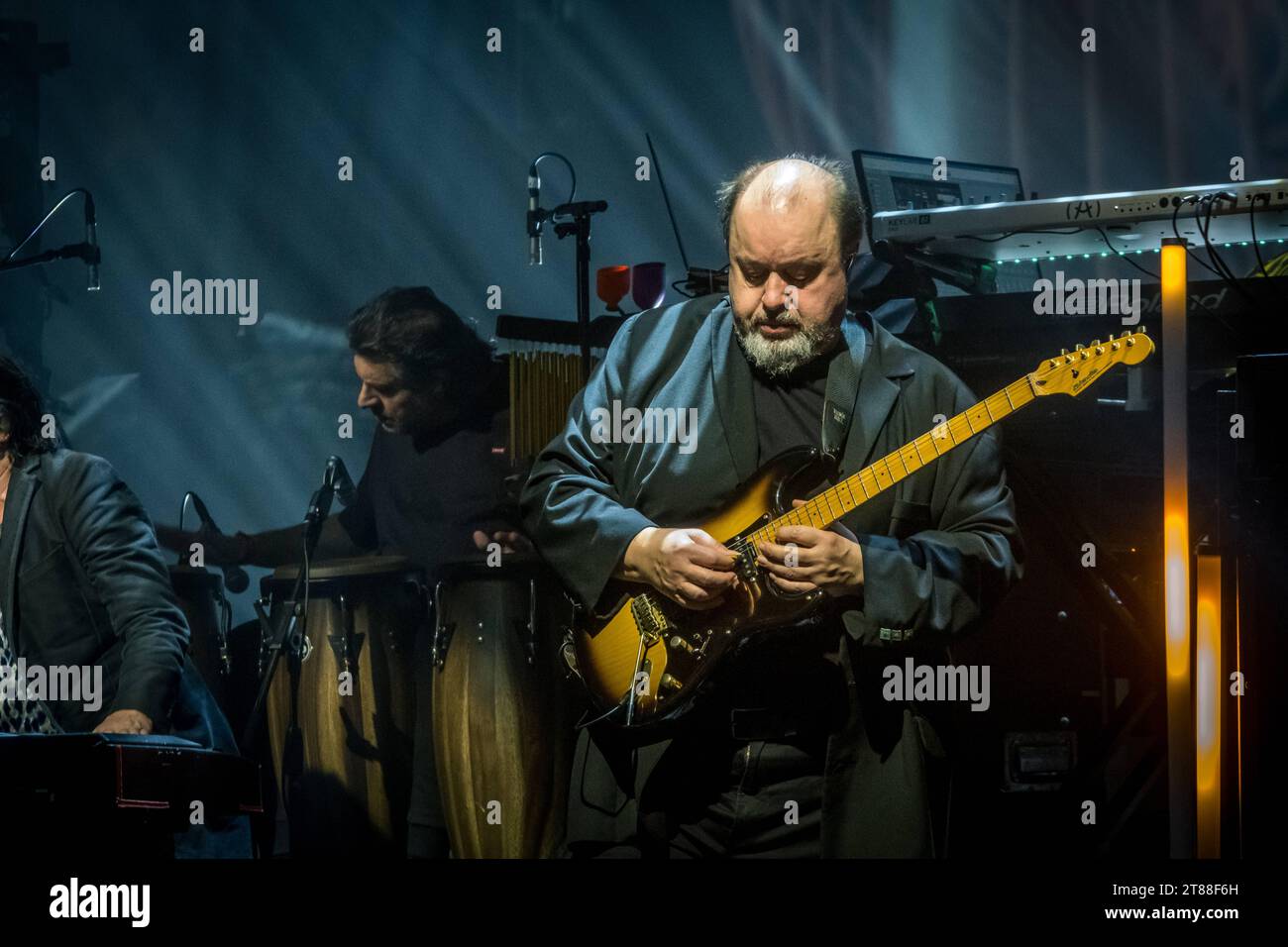 Die britische Neo-Prog Rock Band Marillion live in Leipzig. Die Band ...