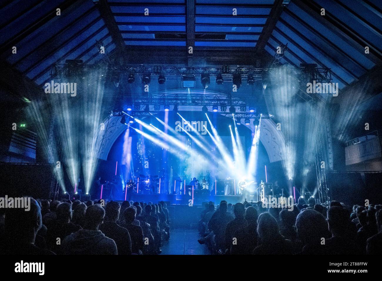 Die britische Neo-Prog Rock Band Marillion live in Leipzig. Die Band ...