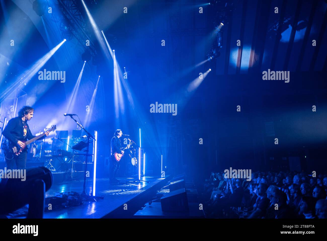 Die britische Neo-Prog Rock Band Marillion live in Leipzig. Die Band ...