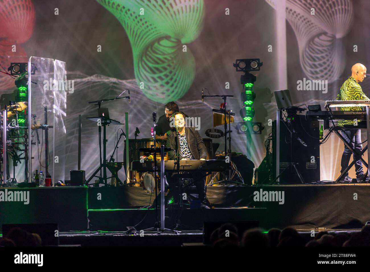 Die britische Neo-Prog Rock Band Marillion live in Leipzig. Die Band ...