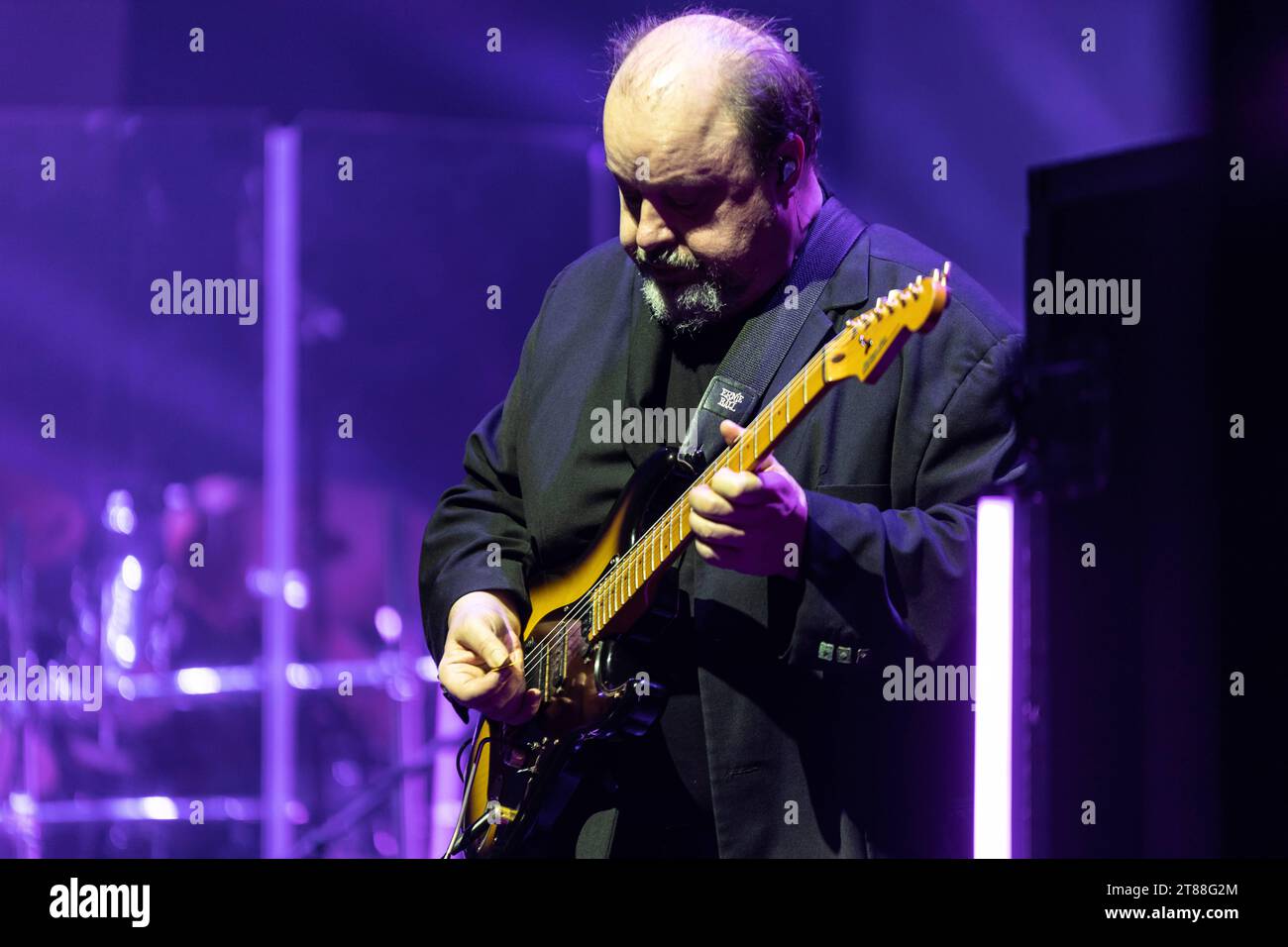 Die britische Neo-Prog Rock Band Marillion live in Leipzig. Die Band ...