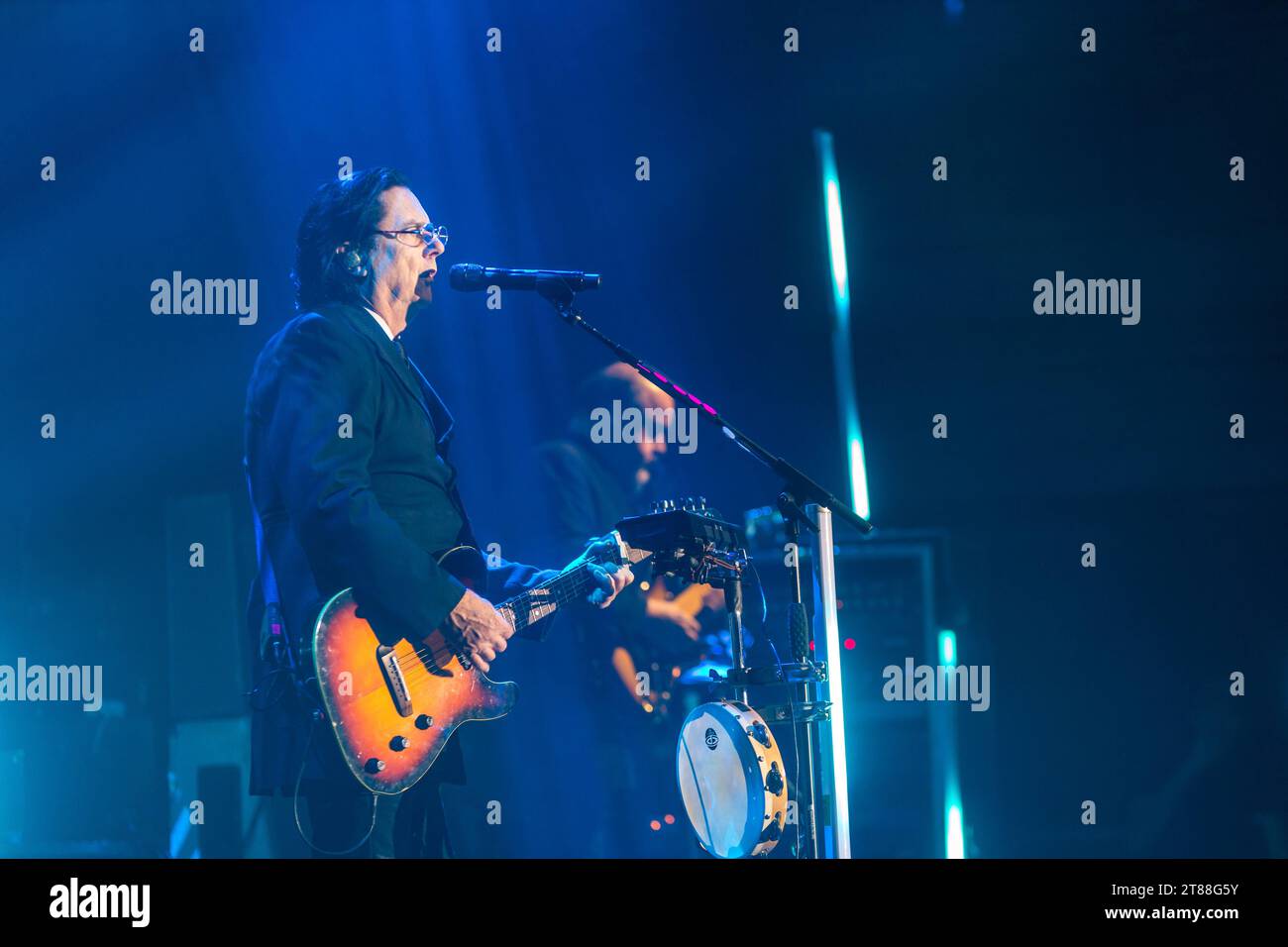 Die britische Neo-Prog Rock Band Marillion live in Leipzig. Die Band ...