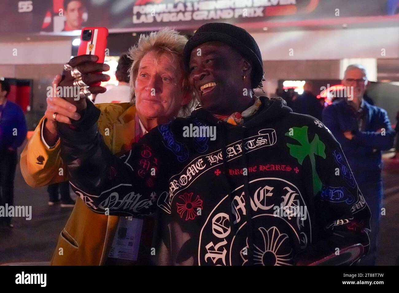Las Vegas, Nevada, USA. 17th Nov, 2023. Nov. 17, 2023: Rod Stewart and ...