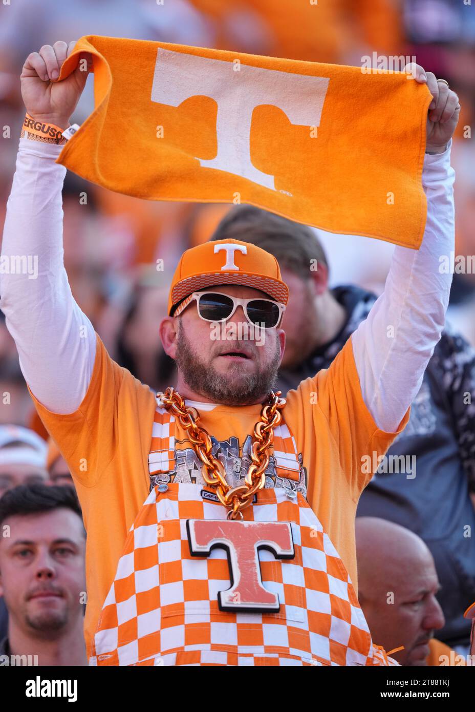 November 18, 2023: Tennessee Volunteers fan during the NCAA football ...