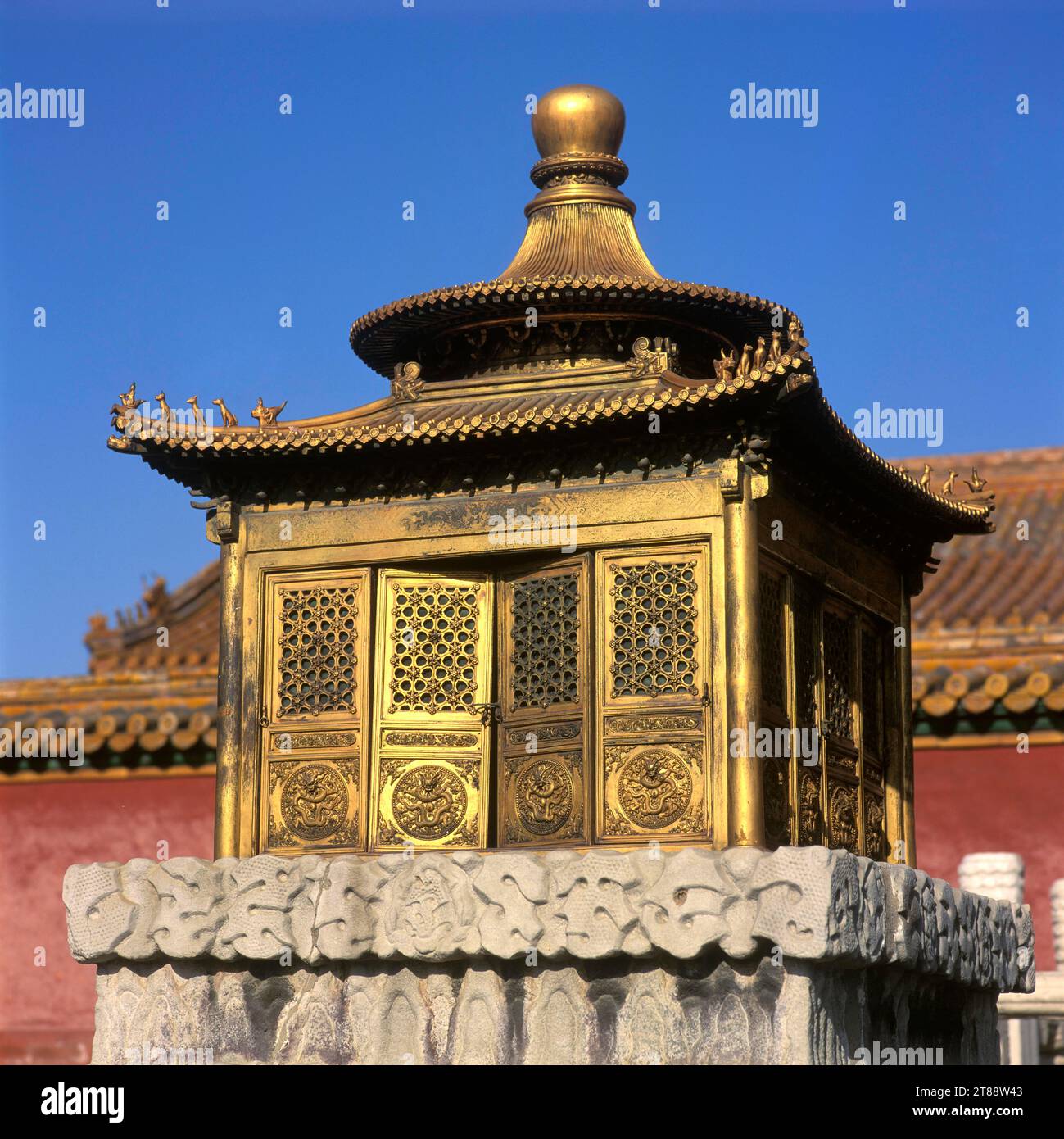 Heavenly emperors hi-res stock photography and images - Alamy