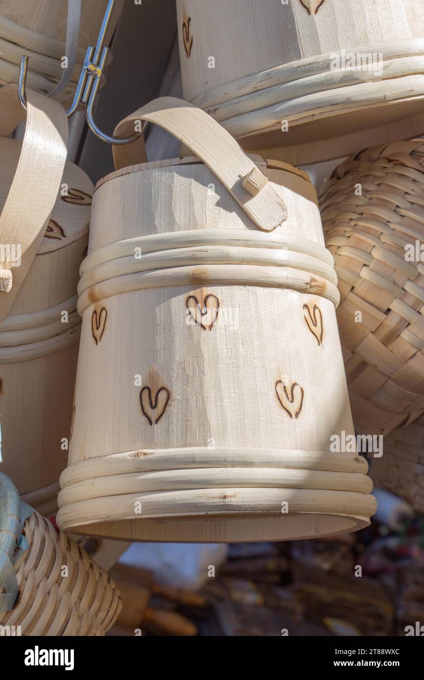 Empty marketplace hi-res stock photography and images - Alamy