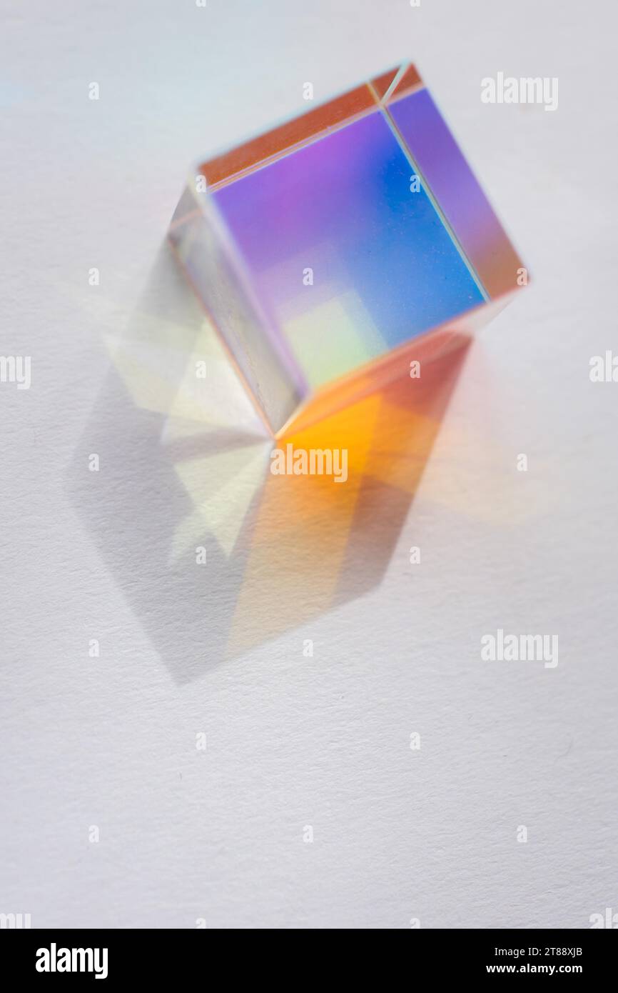 Light prism hi-res stock photography and images - Alamy