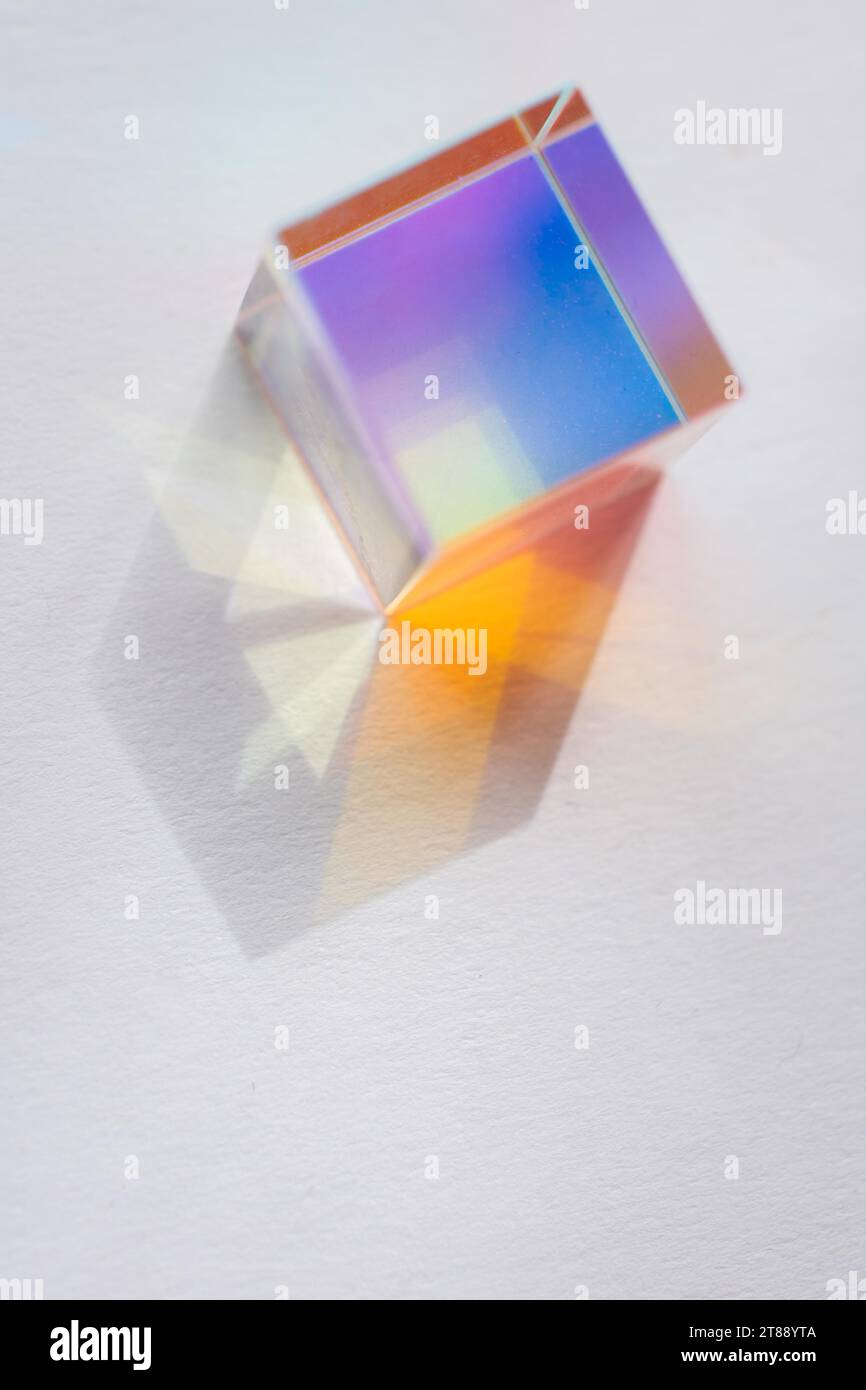 Refraction of light hi-res stock photography and images - Alamy