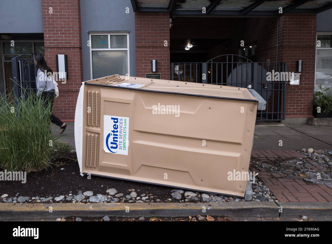 Seattle, USA. 17th Oct, 2023. A tipped over port-a-potty in queen anne ...