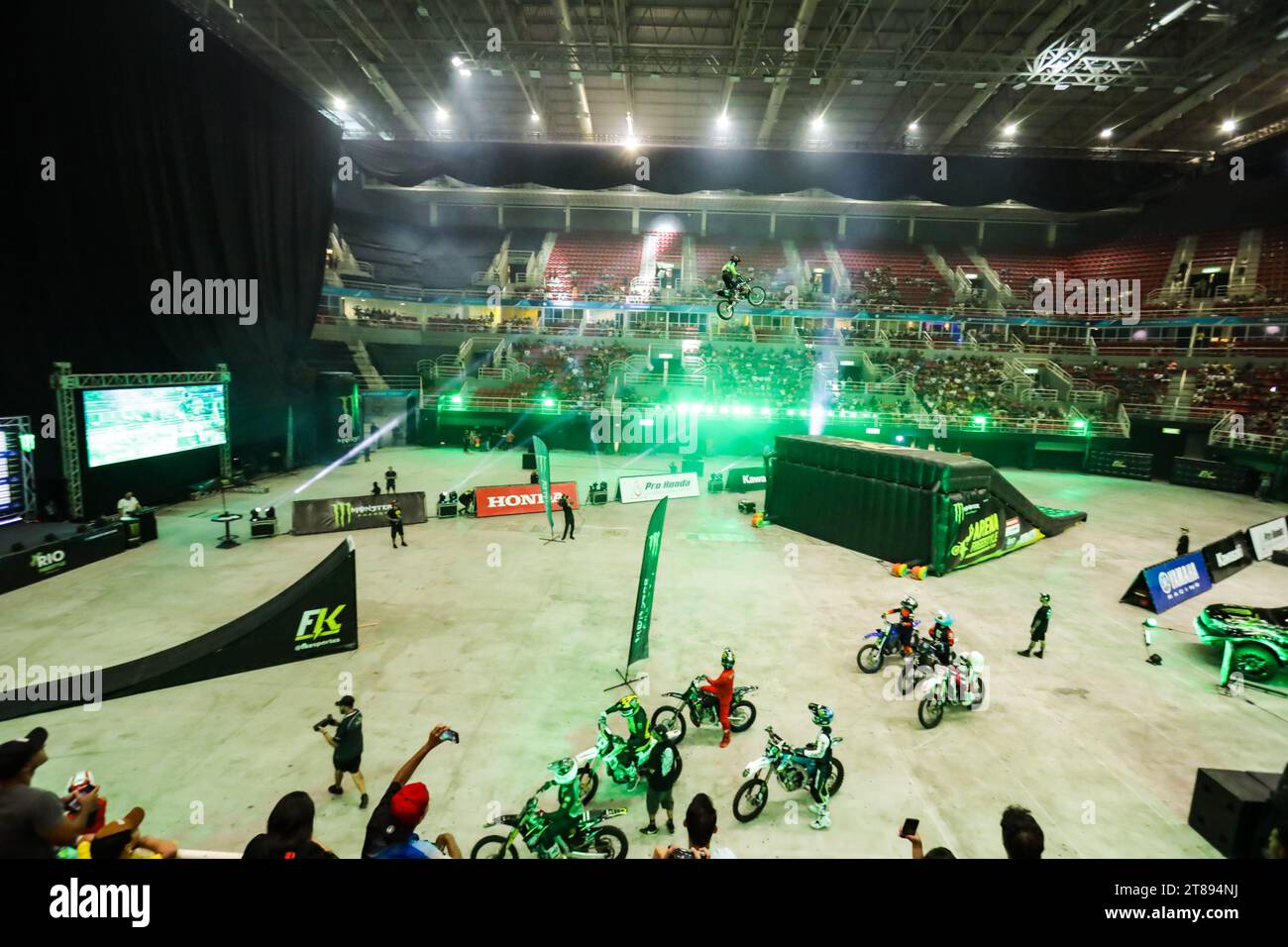 Rio De Janeiro, Brazil. 18th Nov, 2023. Big names in world freestyle ...