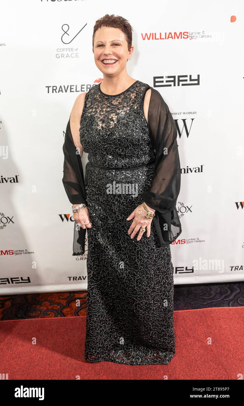 Kimberley Williams attends 20th Annual Moves Power Women Awards Gala at ...