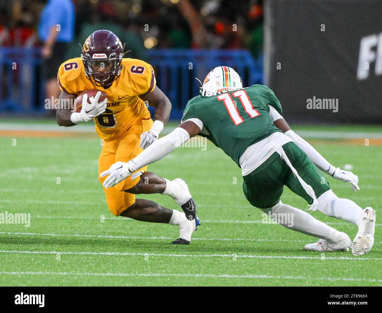 Orlando, USA. 18th Nov, 2023. November 18, 2023: Florida A&M defensive ...