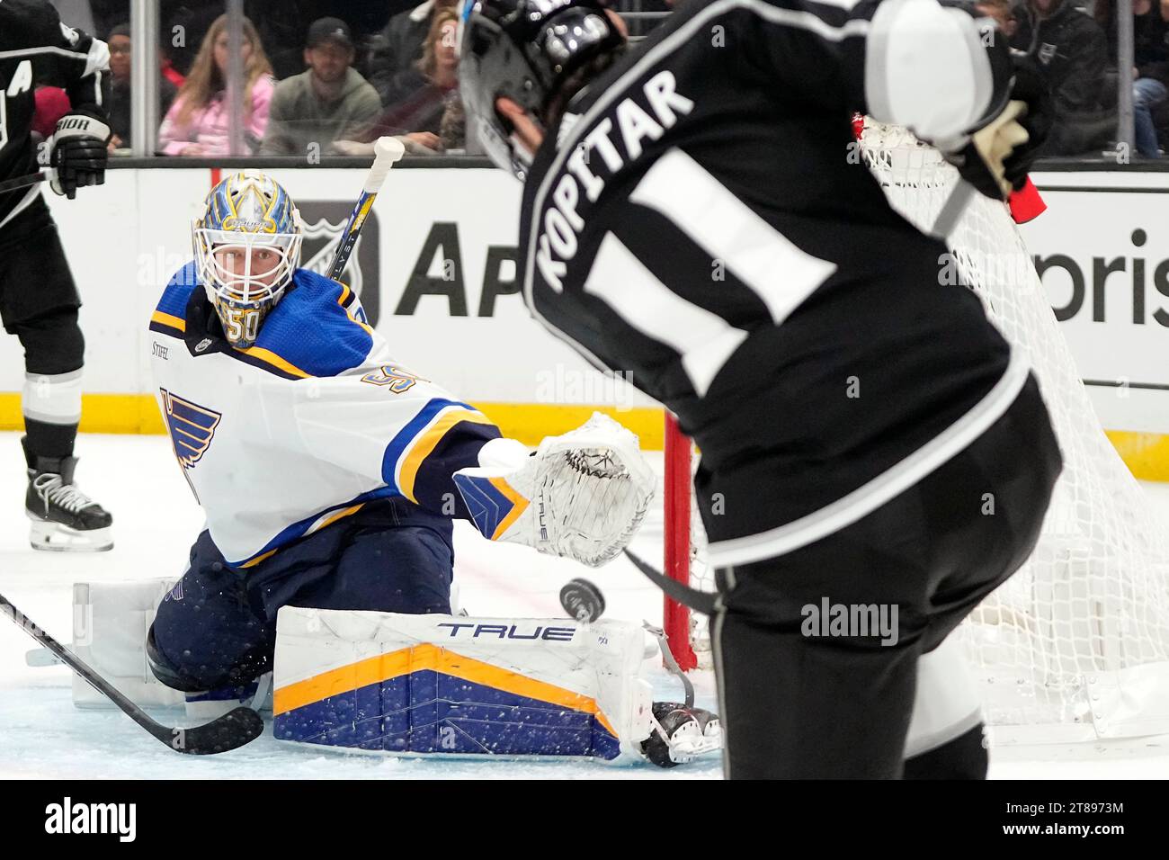 Los Angeles Kings center Anze Kopitar, right, attempts to score on St ...