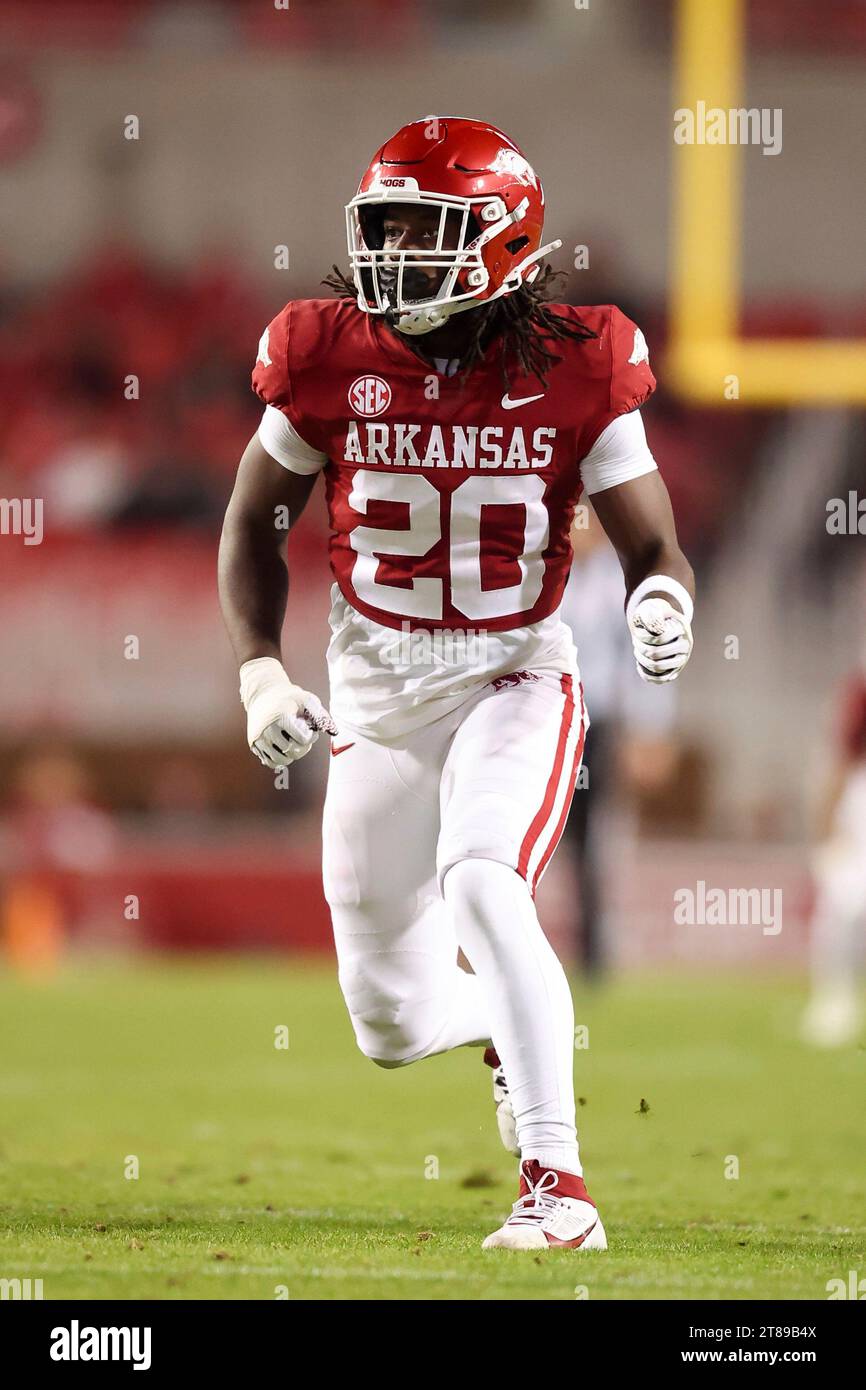 November 18, 2023: Alex Sanford #20 Arkansas line backer comes up the ...