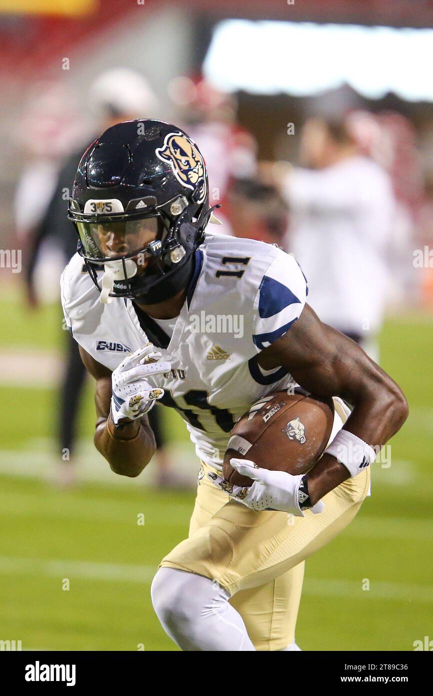 Fayetteville, USA. 18th Nov, 2023. November 18, 2023: Dean Patterson ...