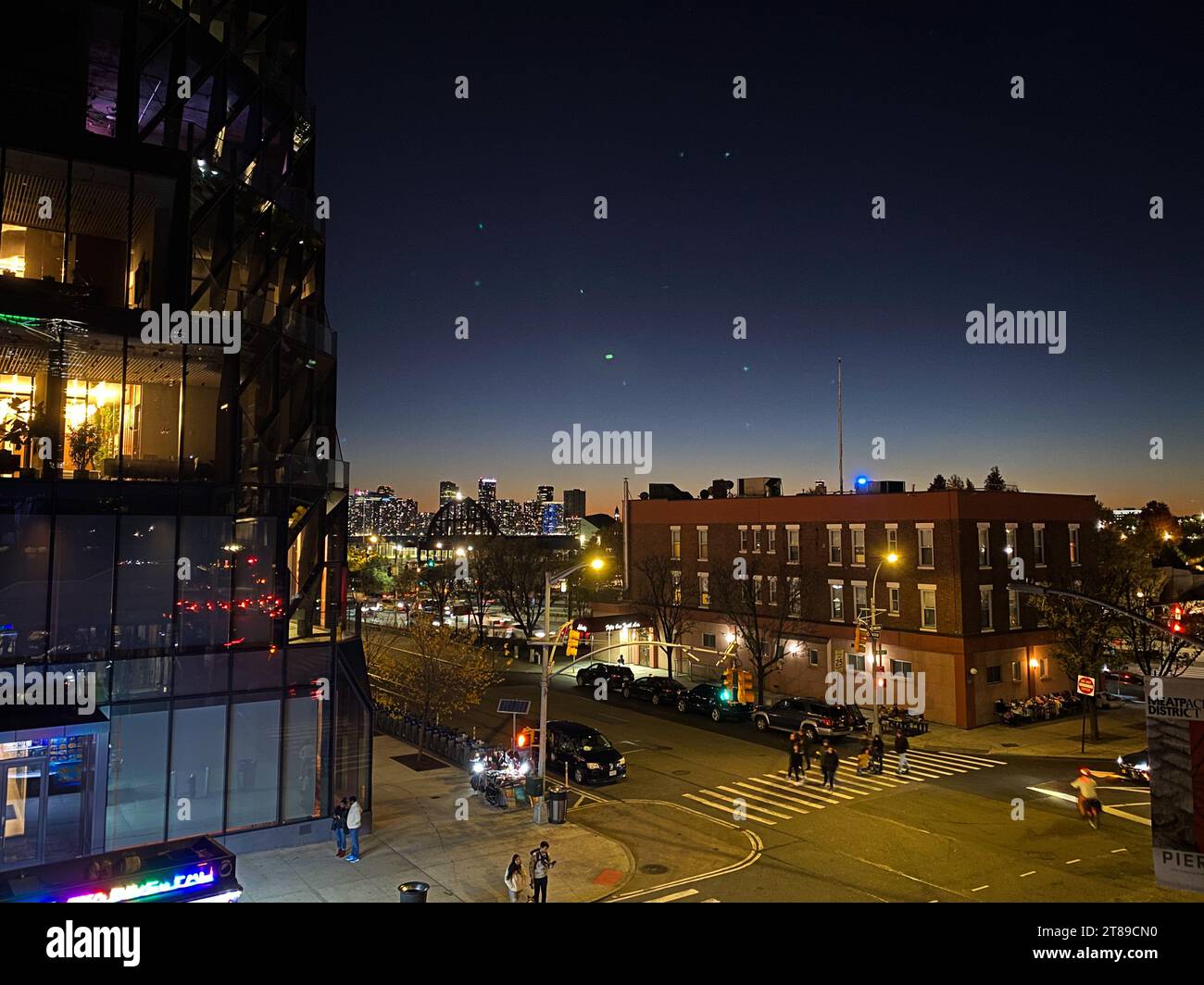 New York, United States. 18th Nov, 2023. General view of 23th street ...