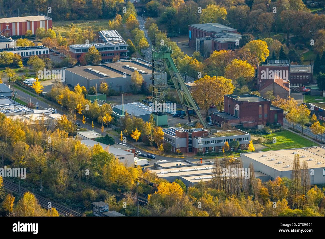 Aerial view, industrial monument Hansa coking plant with winding tower ...