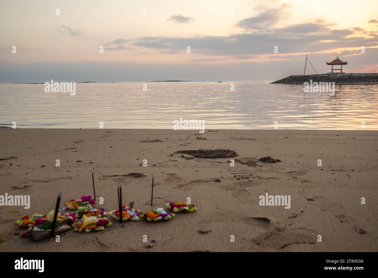Bali ocean god temple hi-res stock photography and images - Alamy