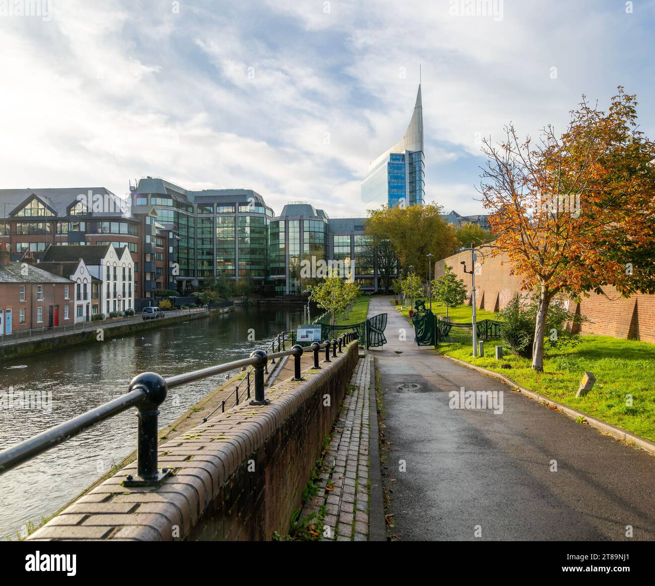 The Blade, Abbey Mill House, high rise office building 2009, River ...