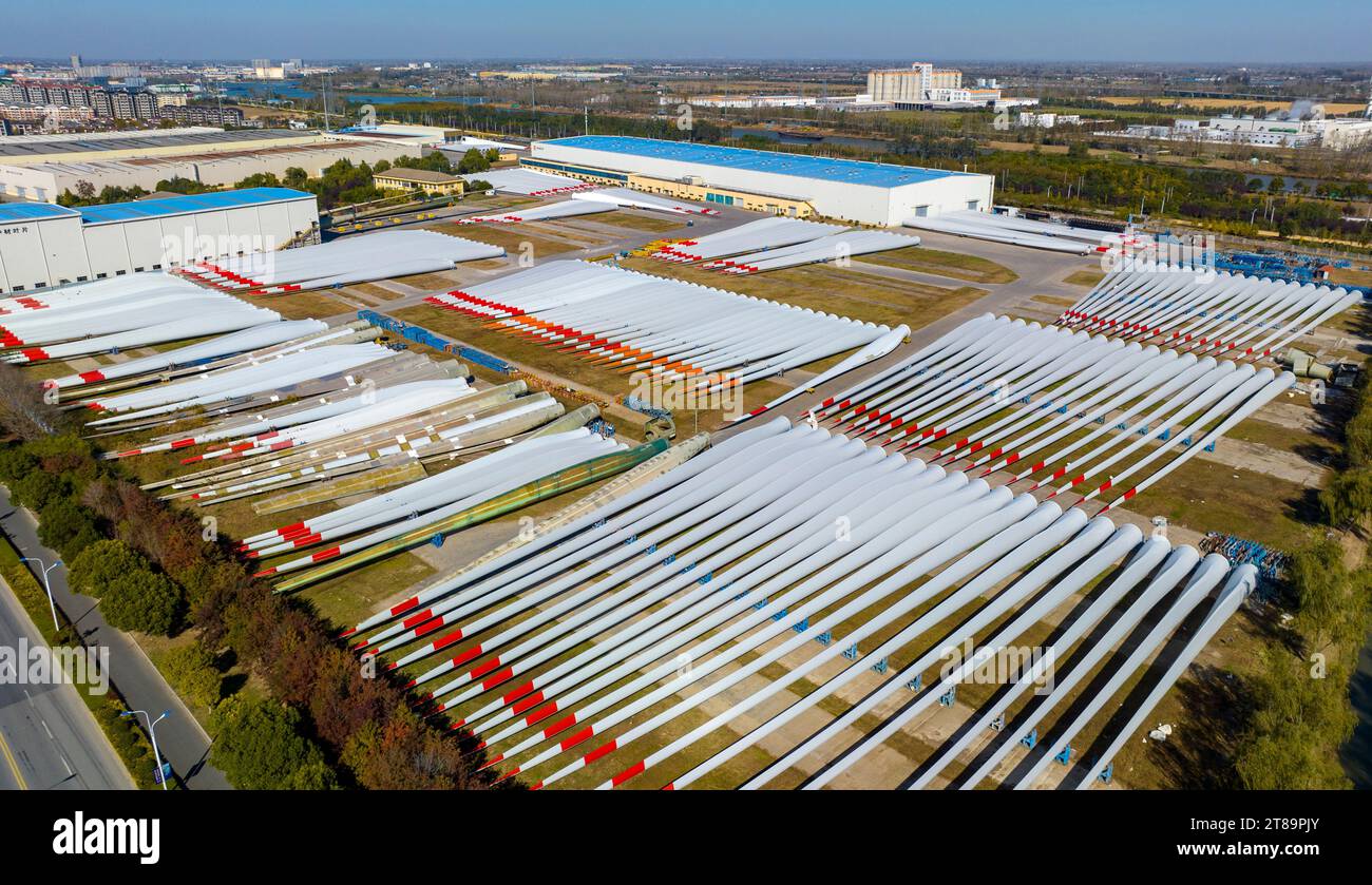 YANCHENG, CHINA - NOVEMBER 18, 2023 - An aerial photo shows a batch of ...