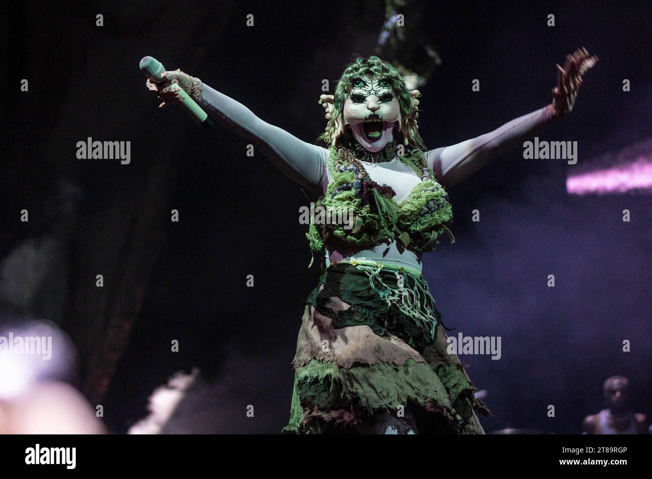 Melanie martinez tour hi-res stock photography and images - Alamy