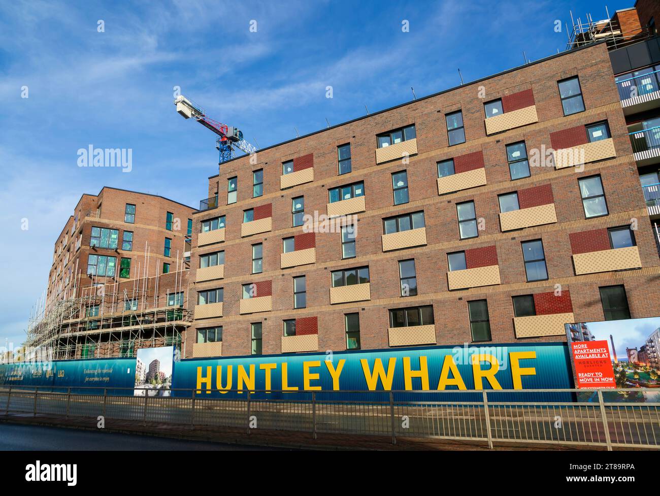 Modern apartments residential development, Huntley Wharf, Reading ...