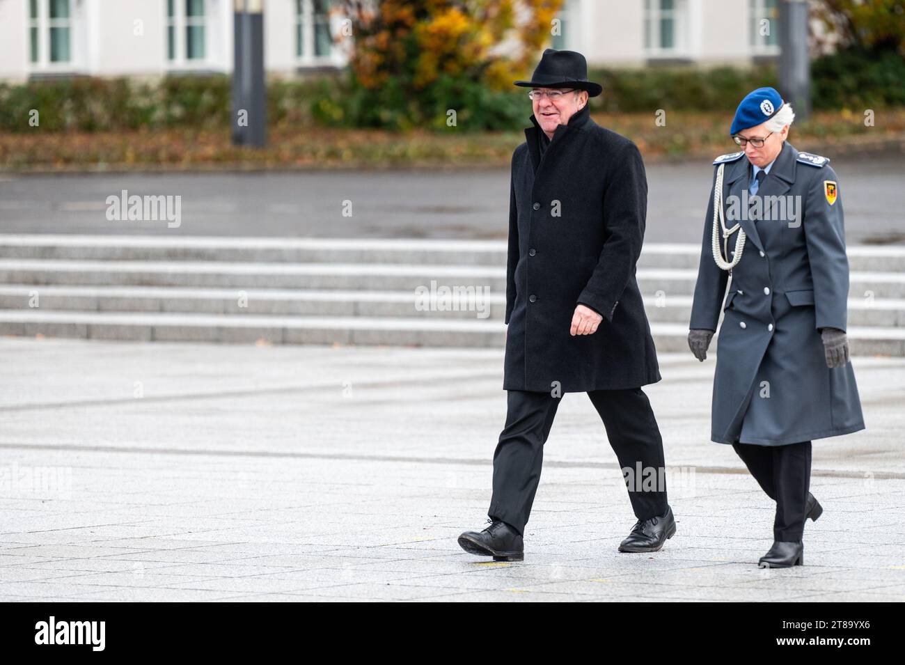 Berlin, Germany. 19th Nov, 2023. Boris Pistorius (SPD), Federal ...