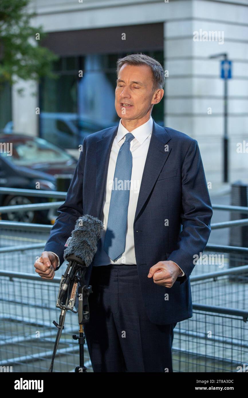 London, England, UK. 19th Nov, 2023. Chancellor of the Exchequer JEREMY ...