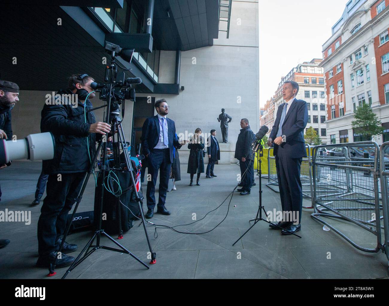 London, England, UK. 19th Nov, 2023. Chancellor of the Exchequer JEREMY ...