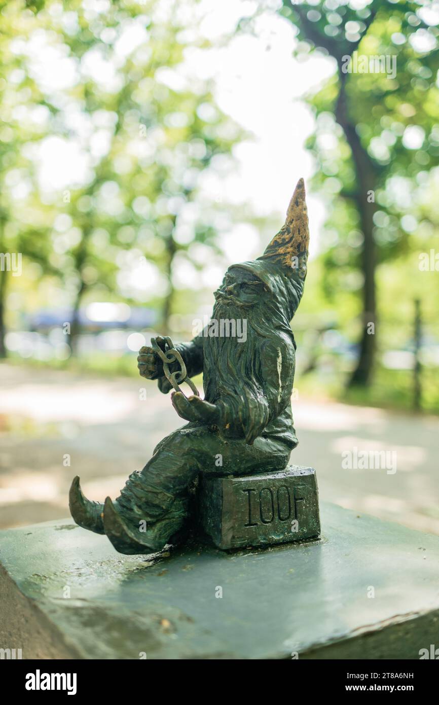 Small dwarf statue on the market square in Wroclaw Stock Photo - Alamy
