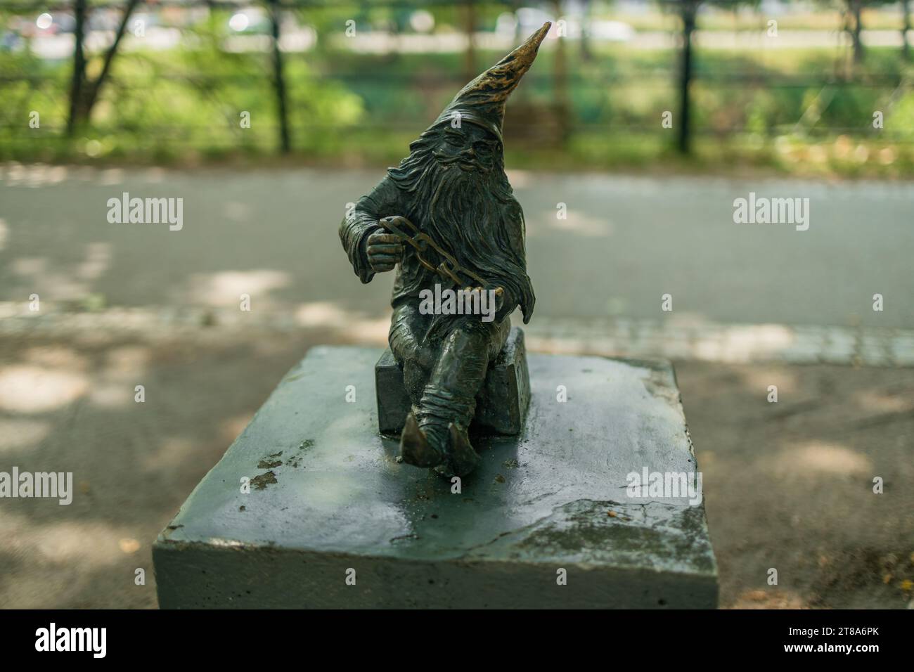 Small dwarf statue on the market square in Wroclaw Stock Photo - Alamy