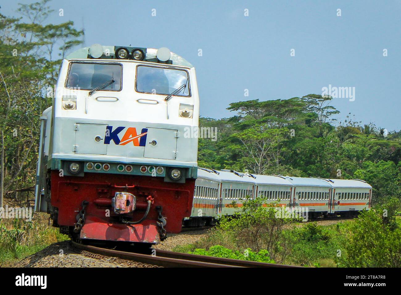 Kereta ekonomi hi-res stock photography and images - Alamy