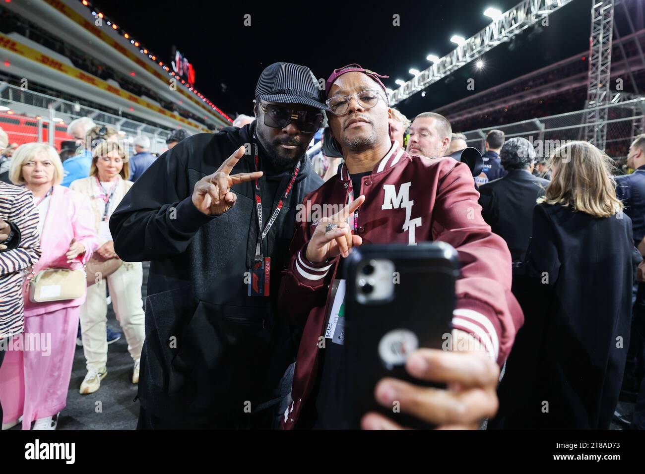 Las Vegas, Nevada, USA. 19th Nov 2023. starting grid Singer Will.i.am ...